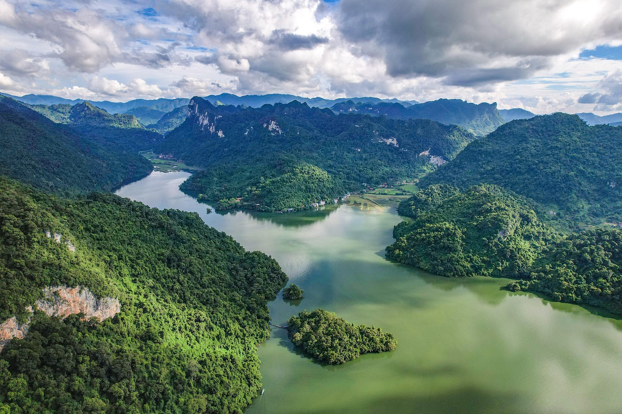 Stewards of the Earth: Embracing Ethical and Sustainable Living | Live ...